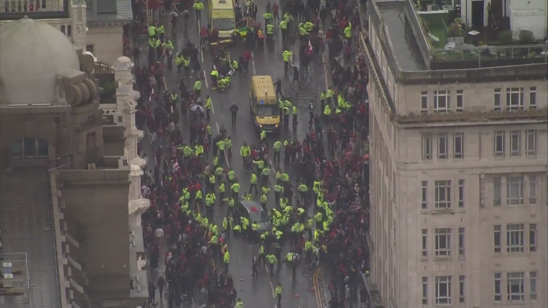 Driver arrested for hitting Liverpool soccer fans | khou.com