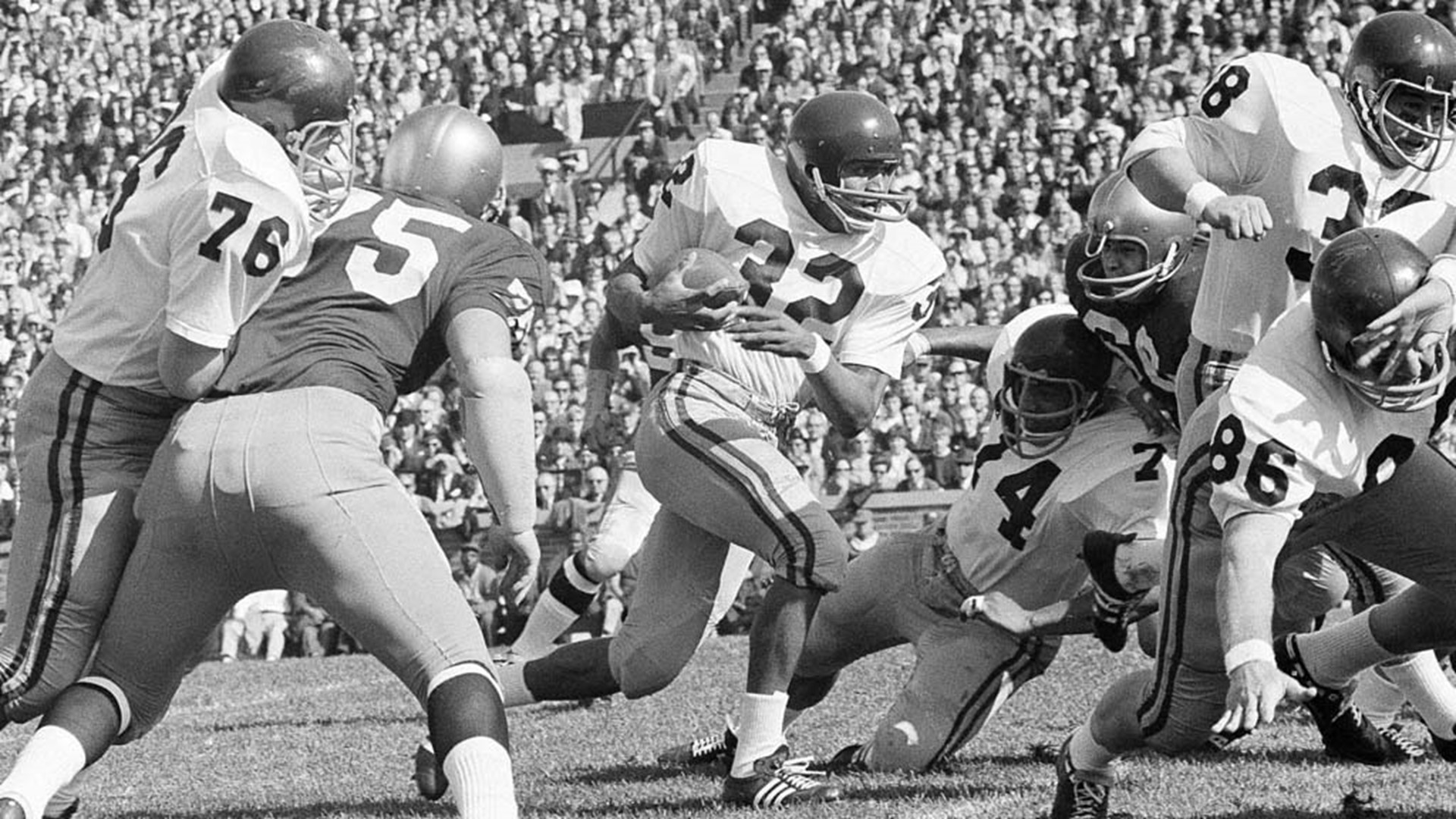 Looking back on the life of fallen football hero OJ Simpson | khou.com