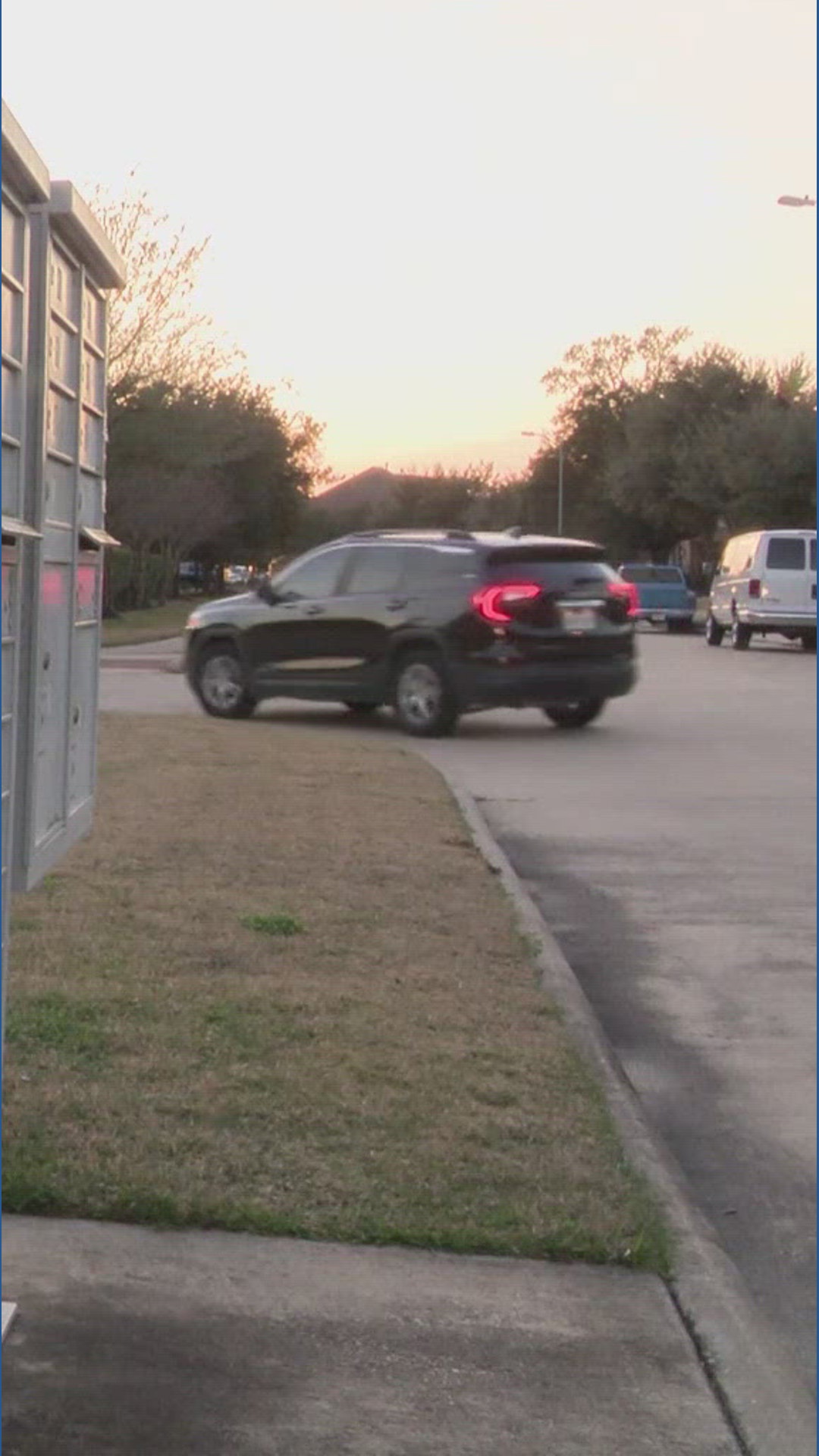 Traffic stop over paper plates uncovers stacks of stolen Katy mail ...