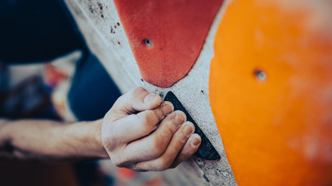 Momentum Climbing to Open New Gym in Memorial City | khou.com