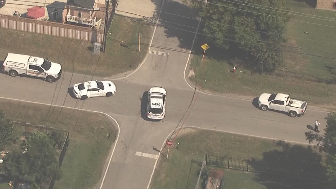 Cloverleaf double murder suspect arrested after siblings found dead ...