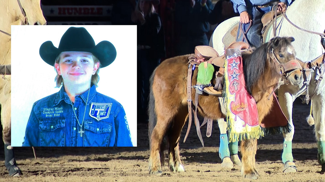 Humble rodeo opens with emotional tribute to family lost in Hill ...