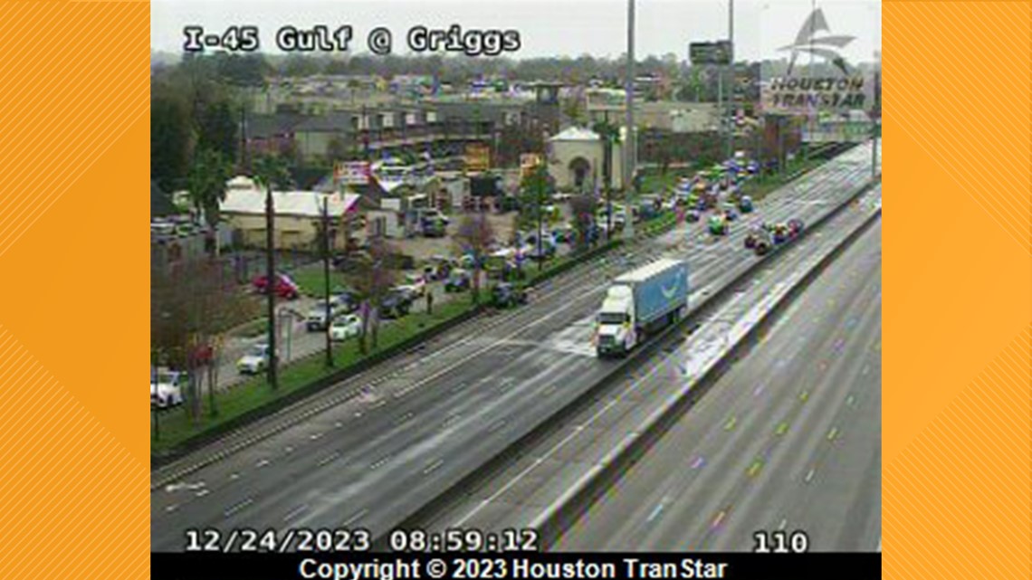 Houston, Texas traffic: Gulf Freeway shut down at Griggs Road | khou.com