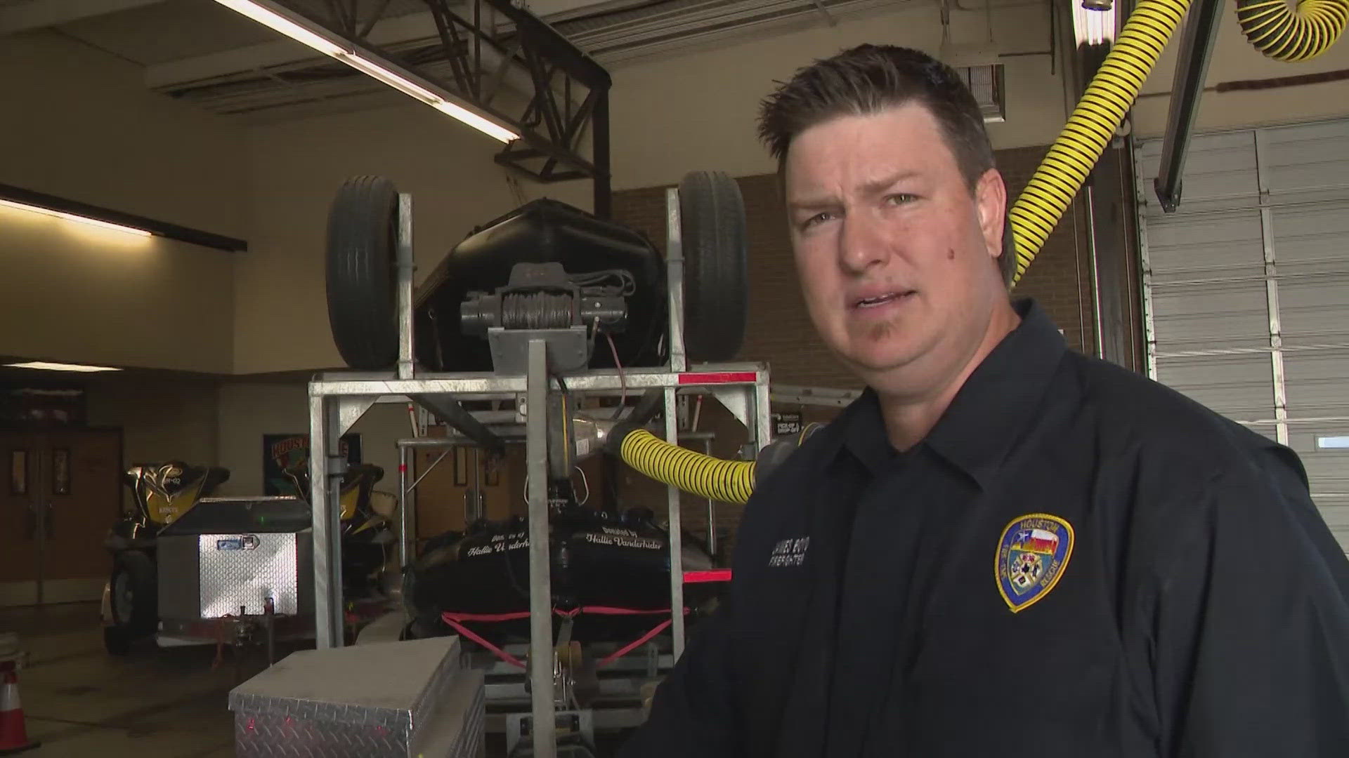 Chihuahua owner thanks Houston firefighter | khou.com