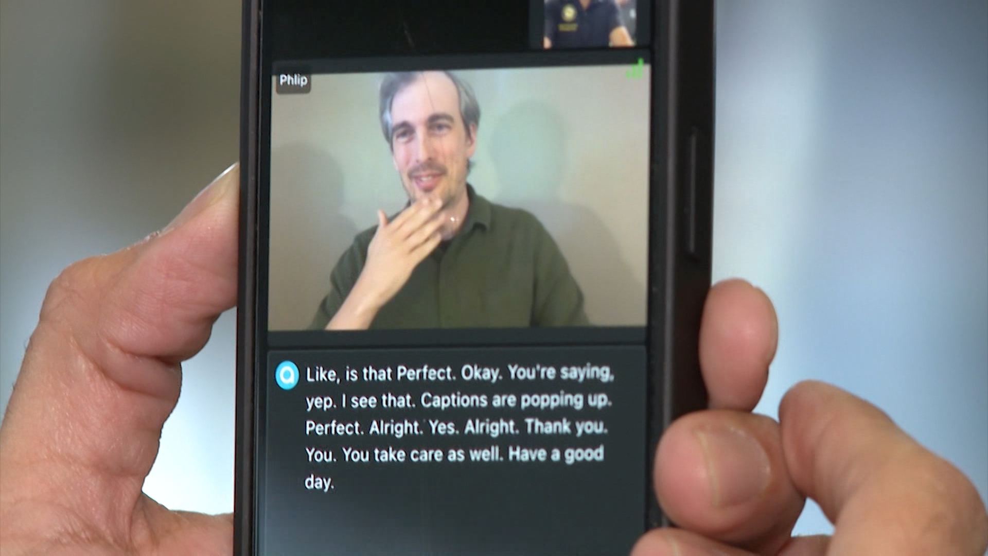 Houston airports debut free ASL interpreter app, first in Texas | khou.com