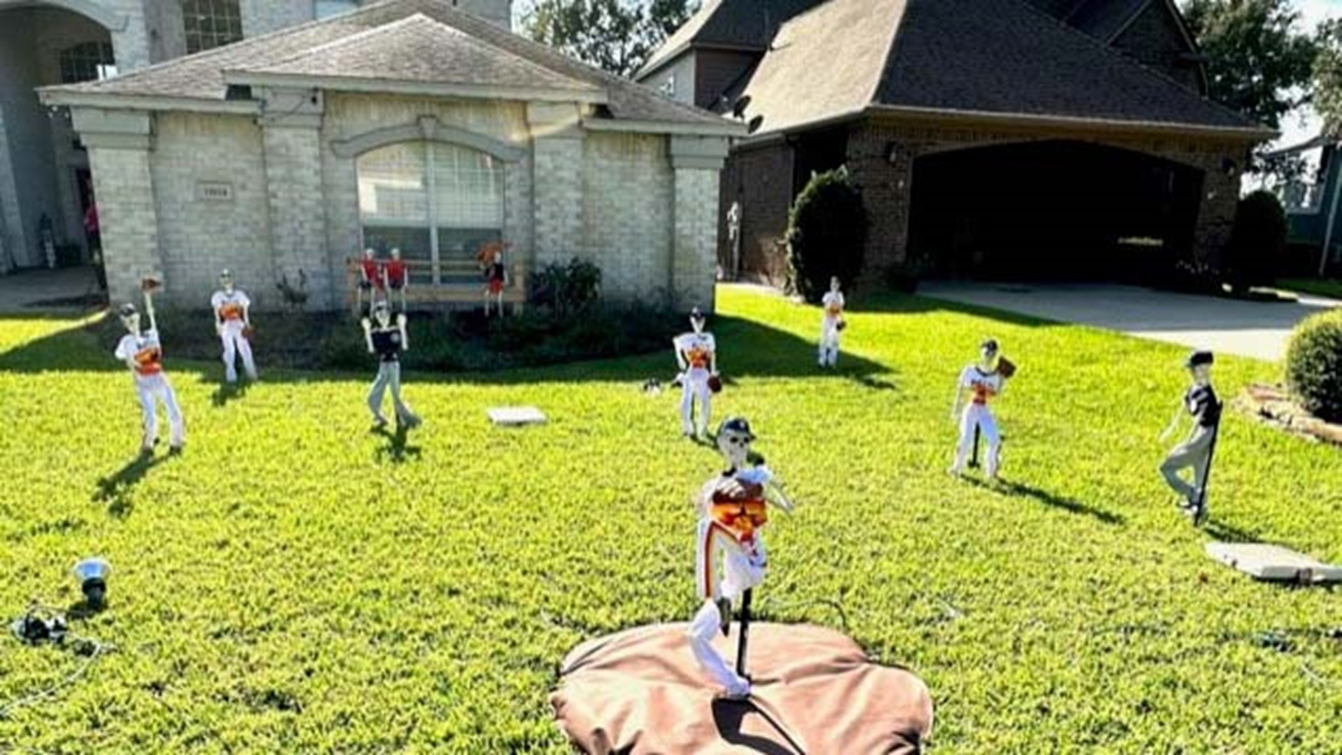 Halloween home run! Check out this Astros skeleton display | khou.com