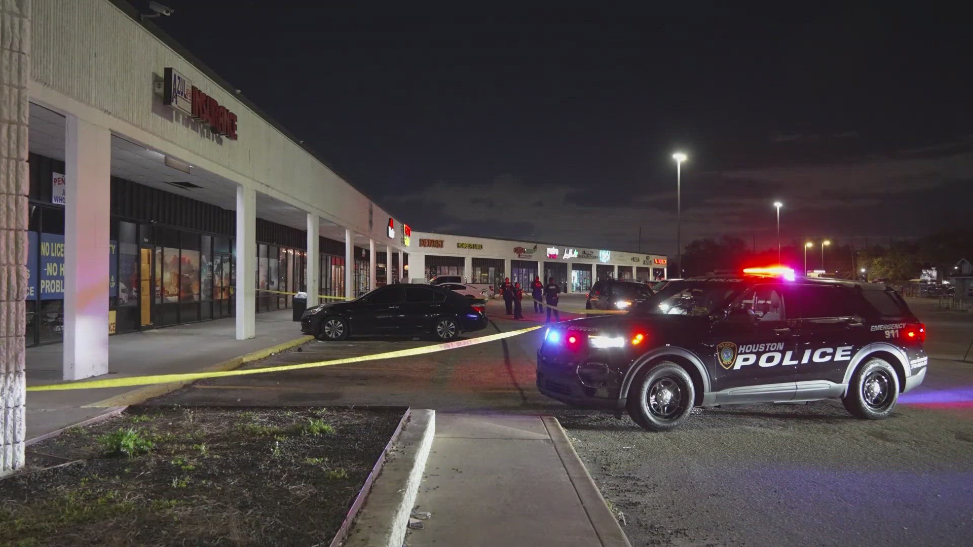 Security guard killed in shooting at illegal game room, Houston police ...