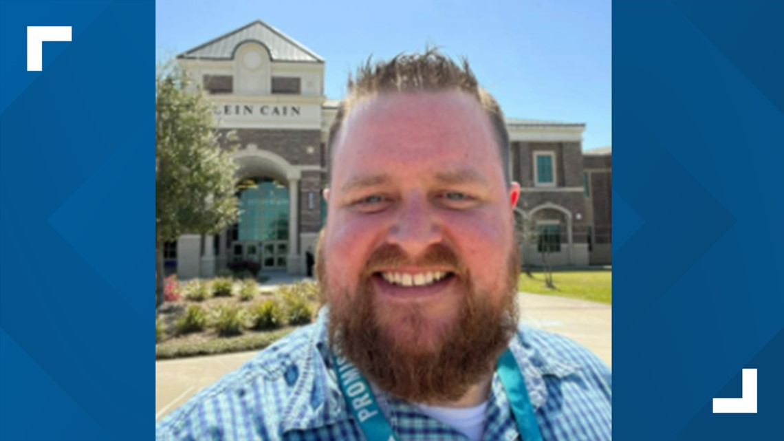 Former Klein ISD custodian becomes teacher | khou.com