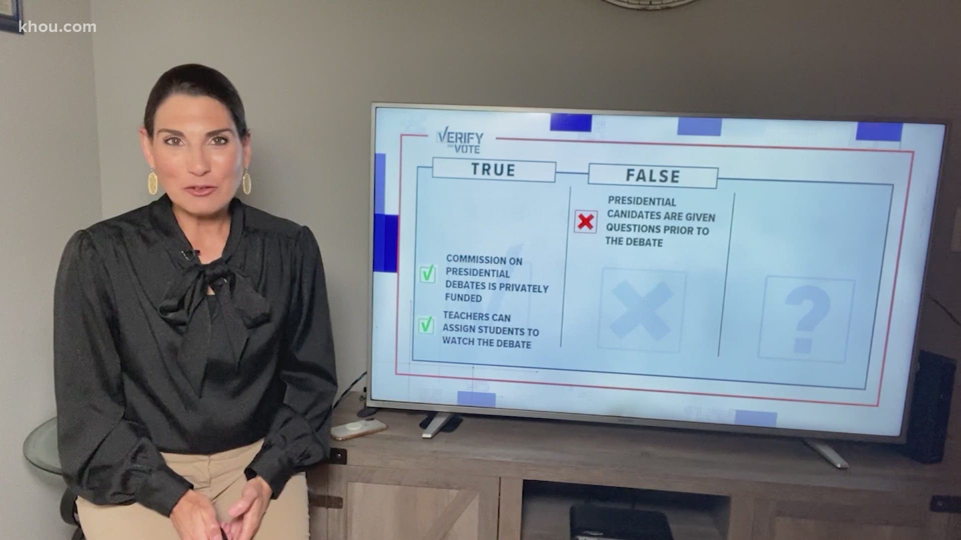VERIFY: Candidates do not get questions before debate, teachers can ...