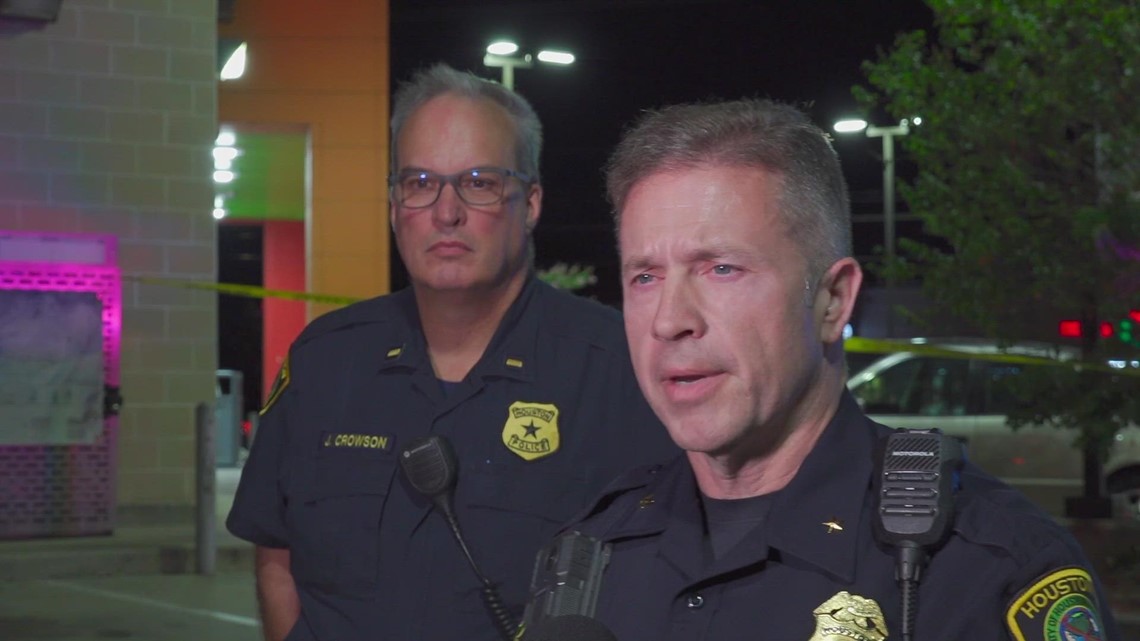 Raw video: One dead, two injured in drive-by shooting in SW Houston ...