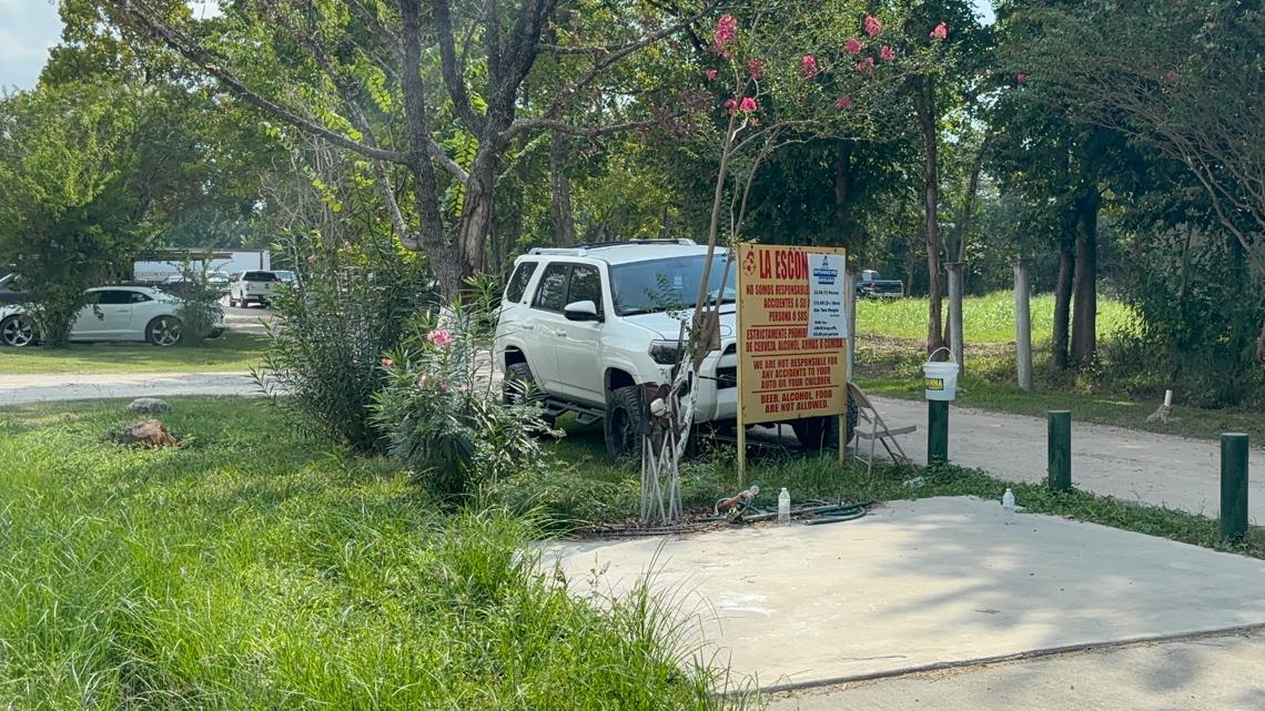 FM 980 closed after Walker County crash involving TDCJ van, pickup ...