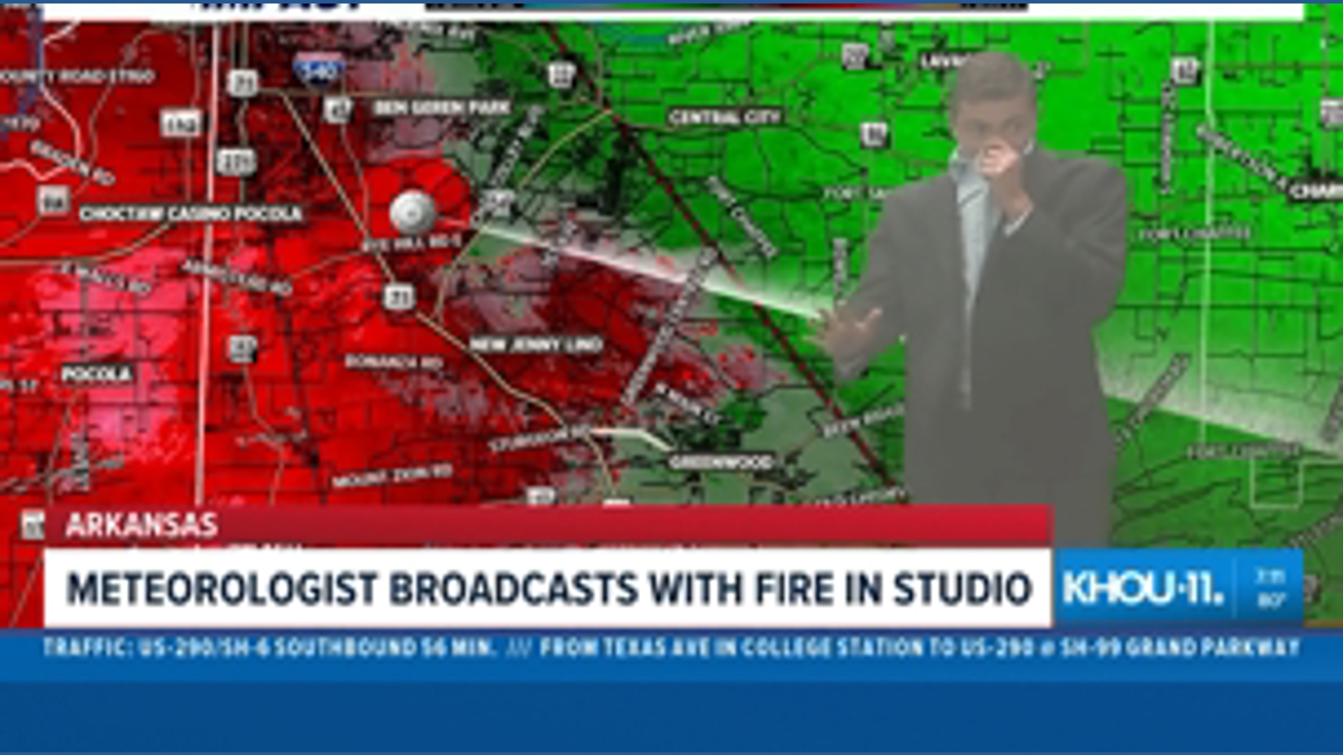 Meteorologist stays on air as smoke fills studio during tornado ...