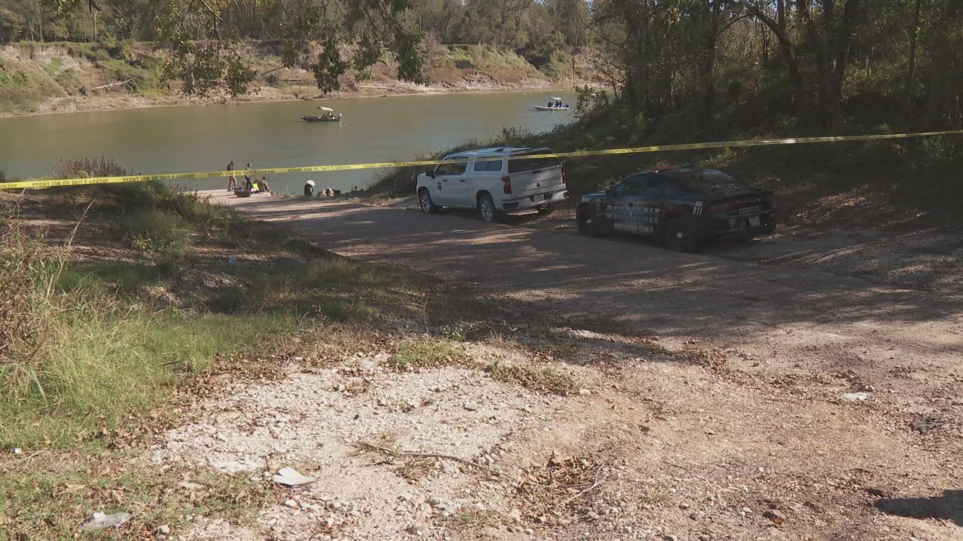 2 teens drown in Trinity River, search for dad who tried to rescue them ...