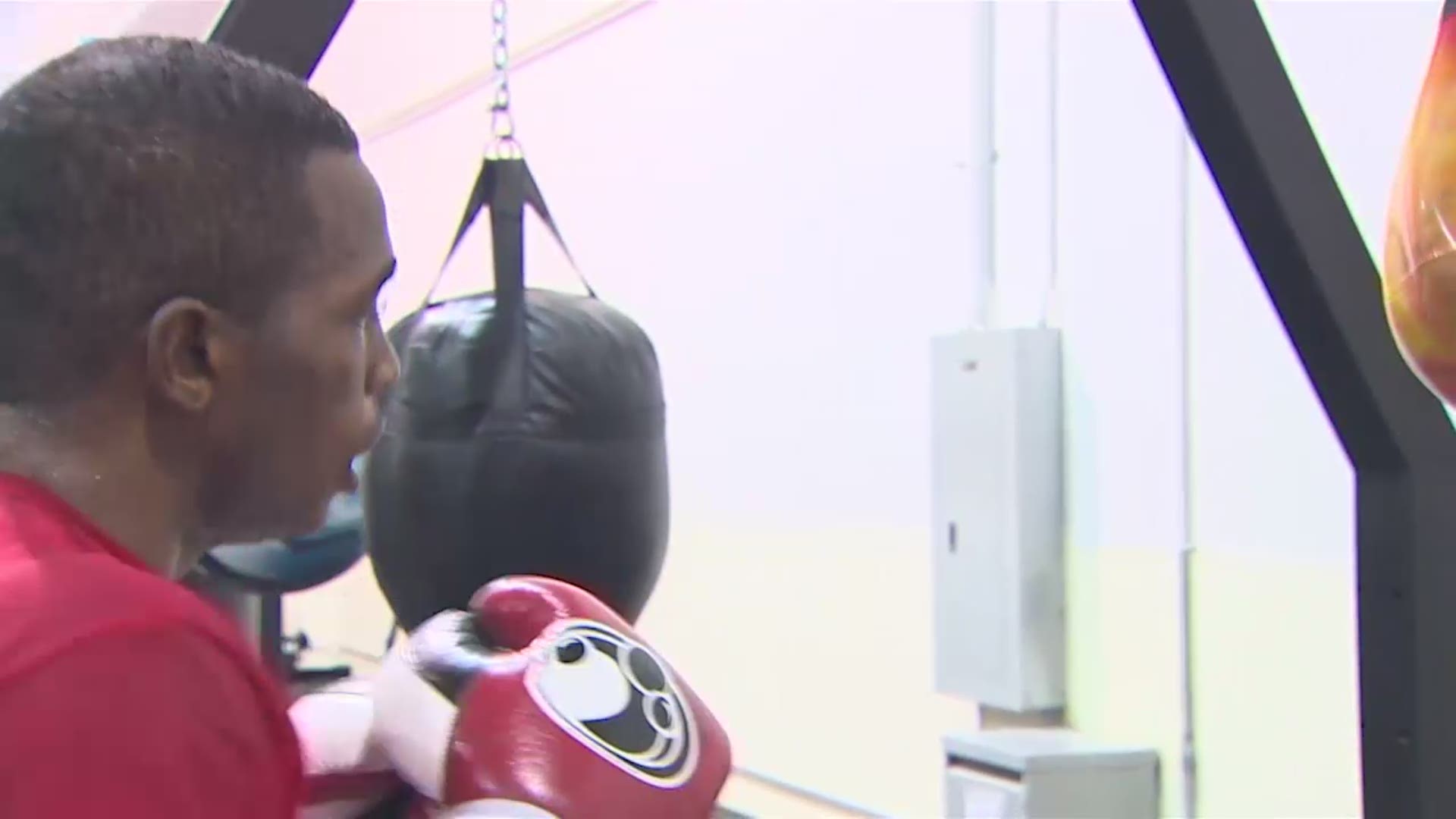 Cuban boxer living out the "American Dream" in Houston | khou.com