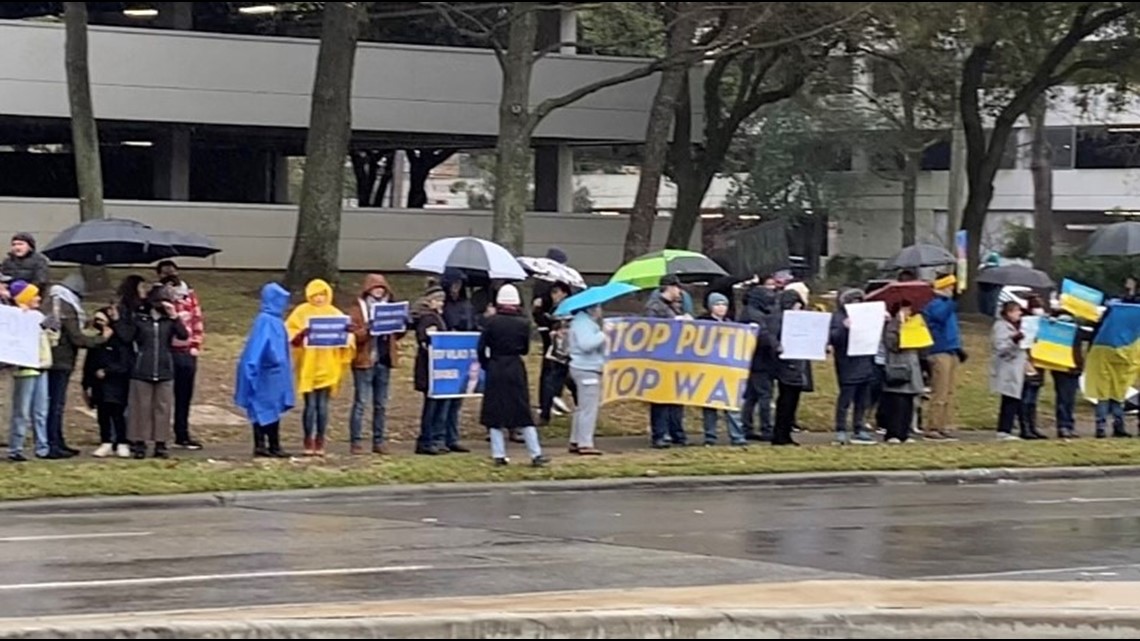 Hundreds hold demonstration outside Russian consulate in Houston | khou.com