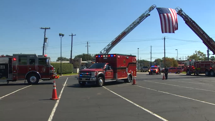Cy-Fair firefighter Hugo Guevara dies from COVID-19 | khou.com