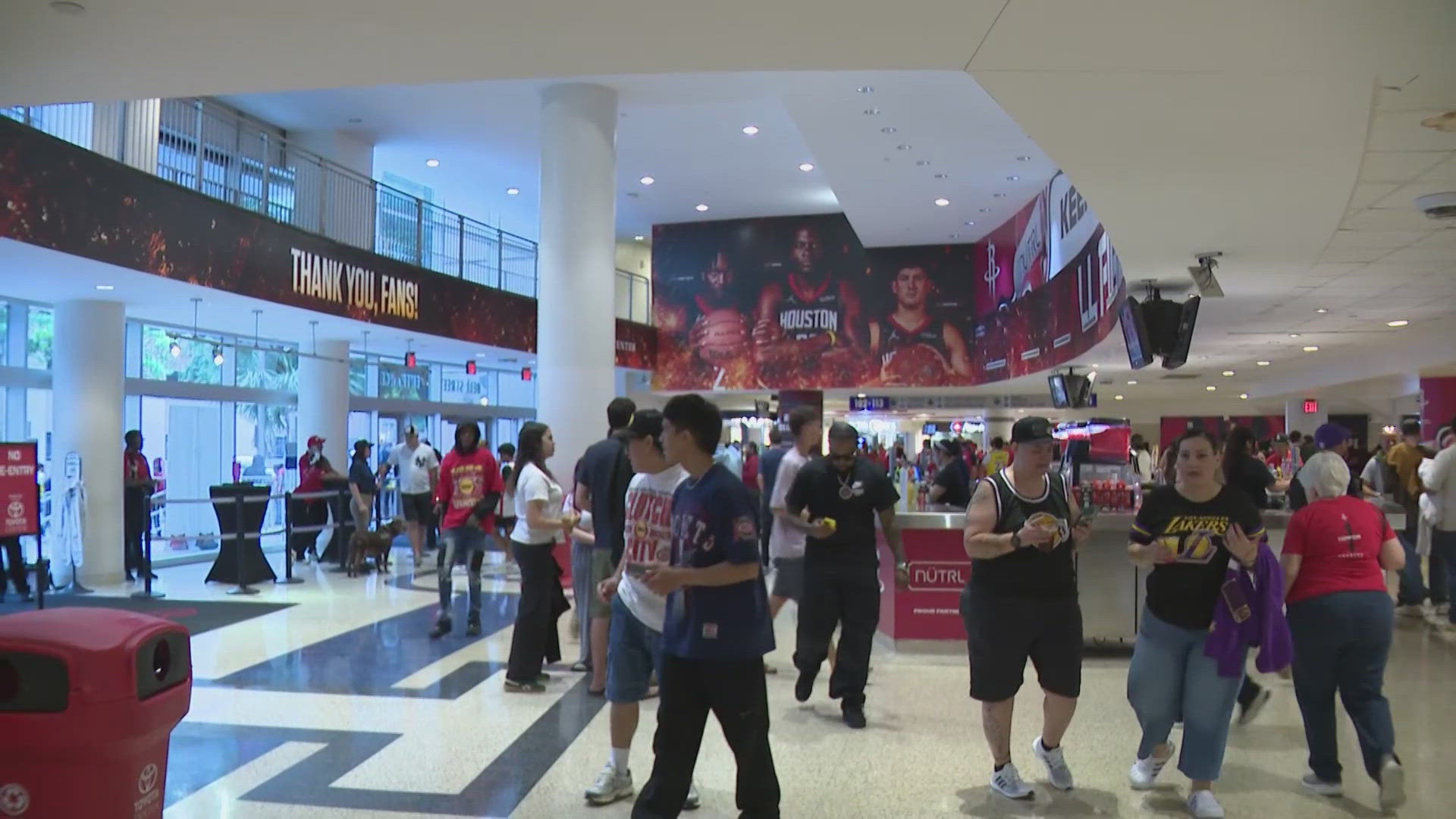 Rockets fans bring the energy as Houston fights to avoid sweep | khou.com