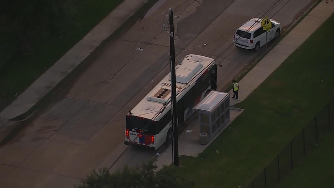 Suspect in custody after METRO bus stop stabbing incident | khou.com