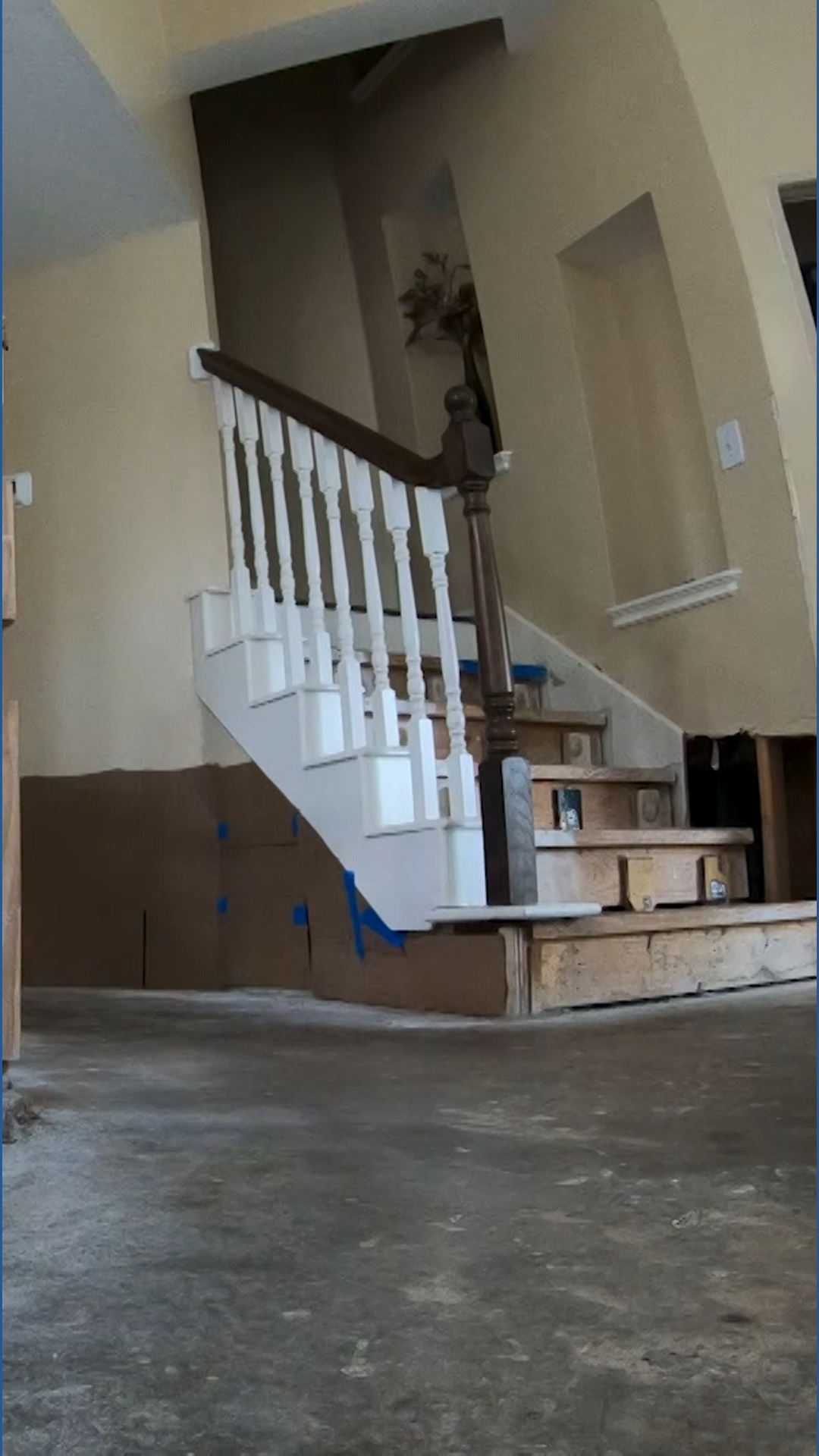 Houston homeowner battles insurers over water tank explosion damage ...