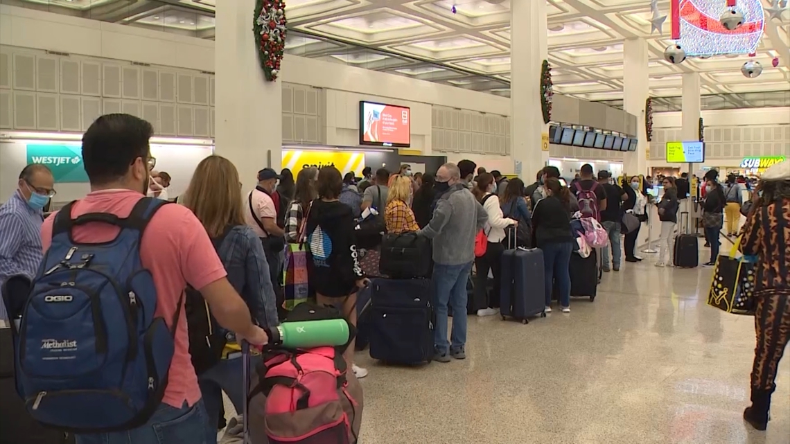 How to avoid delays at Houston airports for holiday travel | khou.com