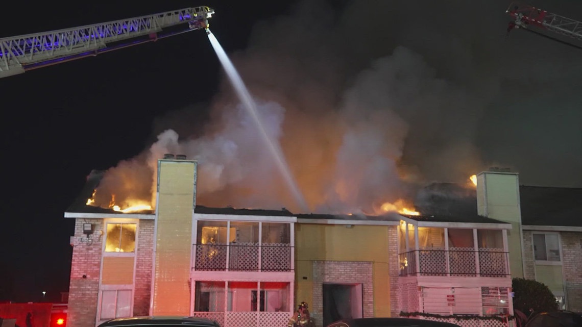 Crews battle large apartment fire in north Houston near Bush Airport ...
