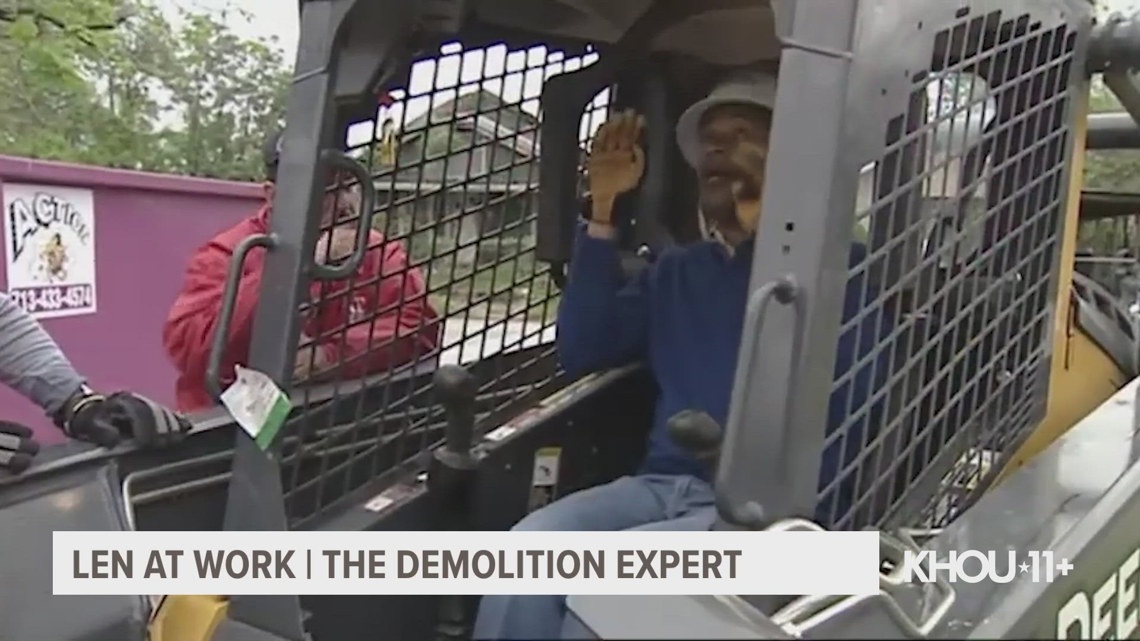 Len at Work: Len Cannon tries everything from boxing to being a rodeo ...