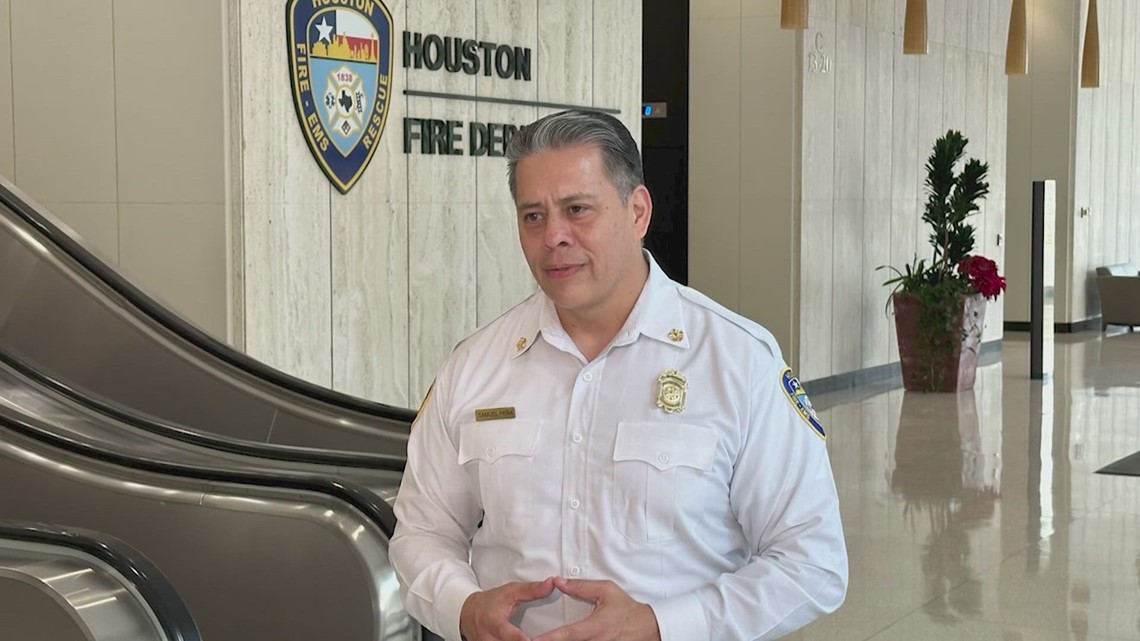 Former HFD chief Samuel Peña shares message of gratitude | khou.com