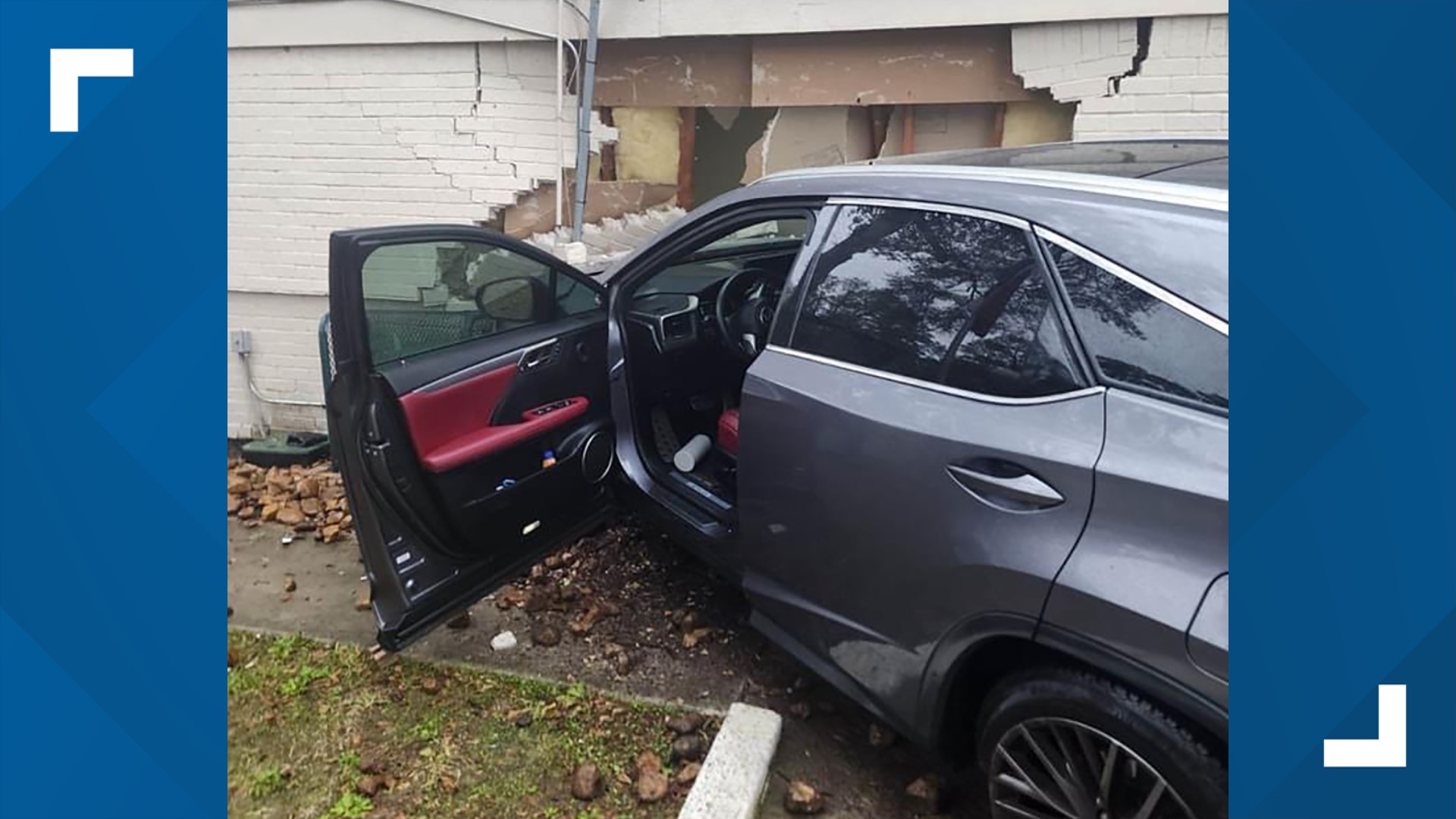 Car crashes into Harris County, Texas constable police station | khou.com