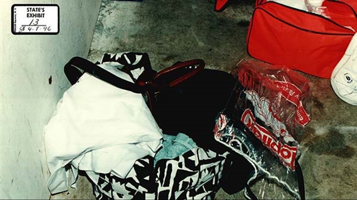 Photos of Robert and Farah Fratta and the crime scene | khou.com