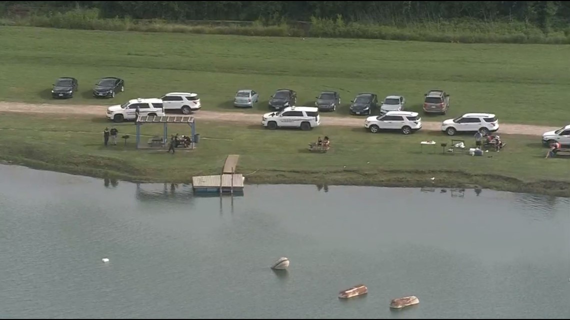 Body recovered after swimmer goes missing in Manvel lake | khou.com