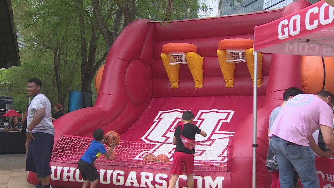 H-Town Hoop-la: Final Four Fan Jam rolls into Discovery Green to kick ...