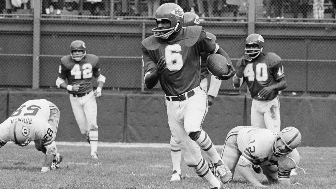 Jury selection begins in Tony Earls' trial | khou.com