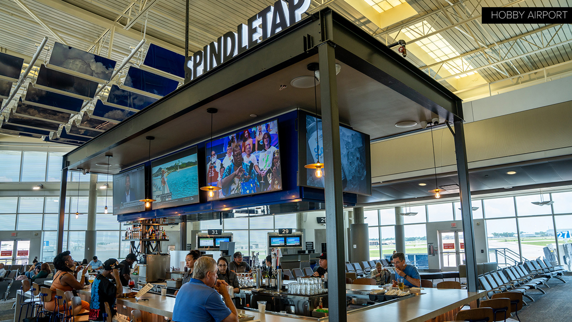 Killen's Barbecue and SpindleTap open at Hobby Airport | khou.com