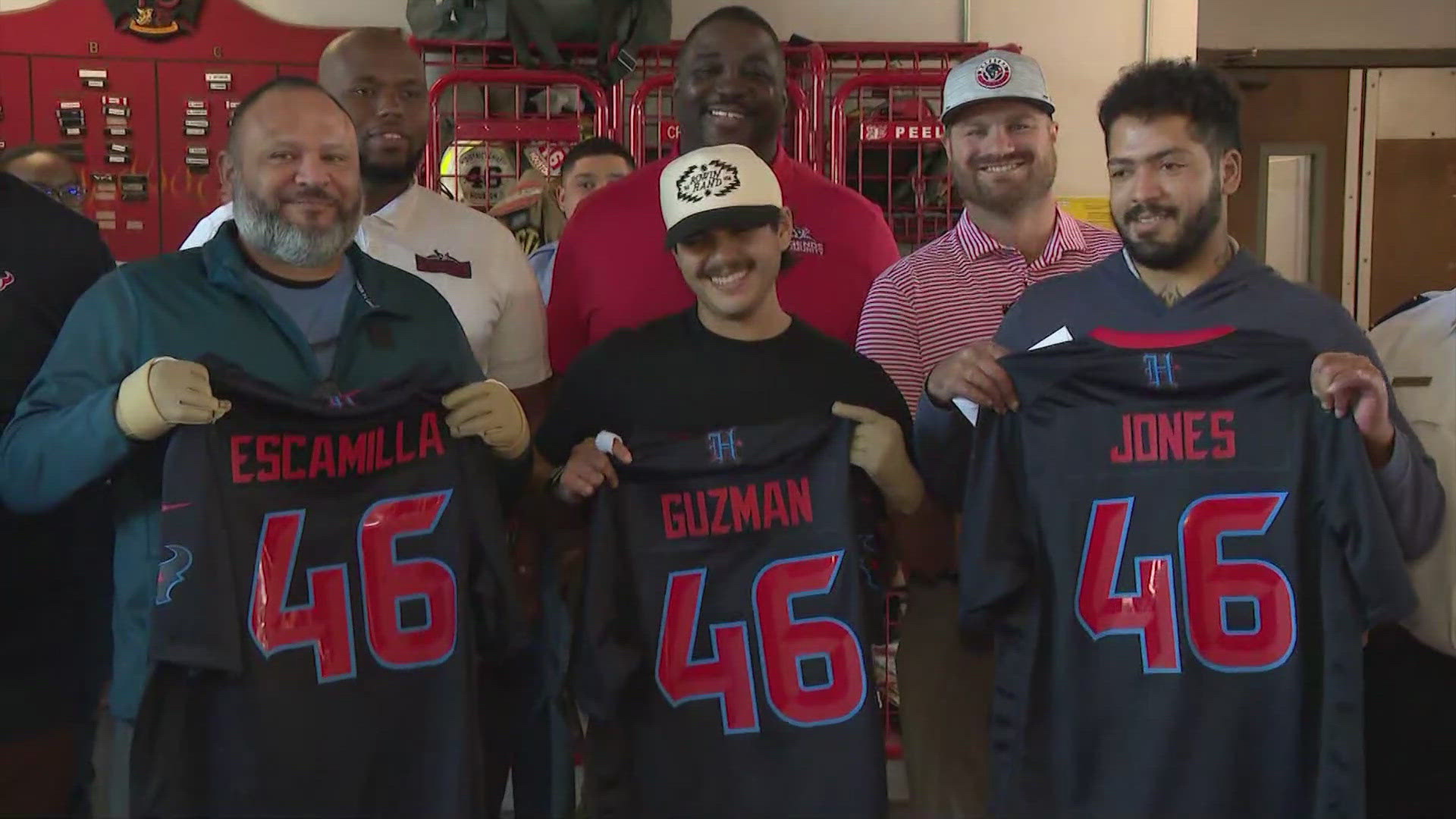 3 firefighters injured in apartment fire gifted with Texans jerseys ...