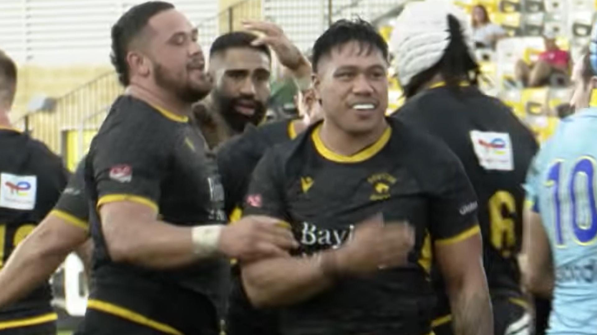 Hi-Five singer Russell Neal charged with murder in wife's death | khou.com