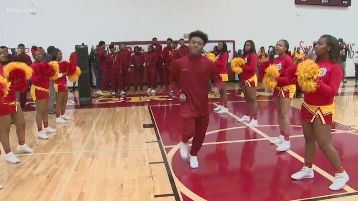 Yates High School basketball headed to state | khou.com