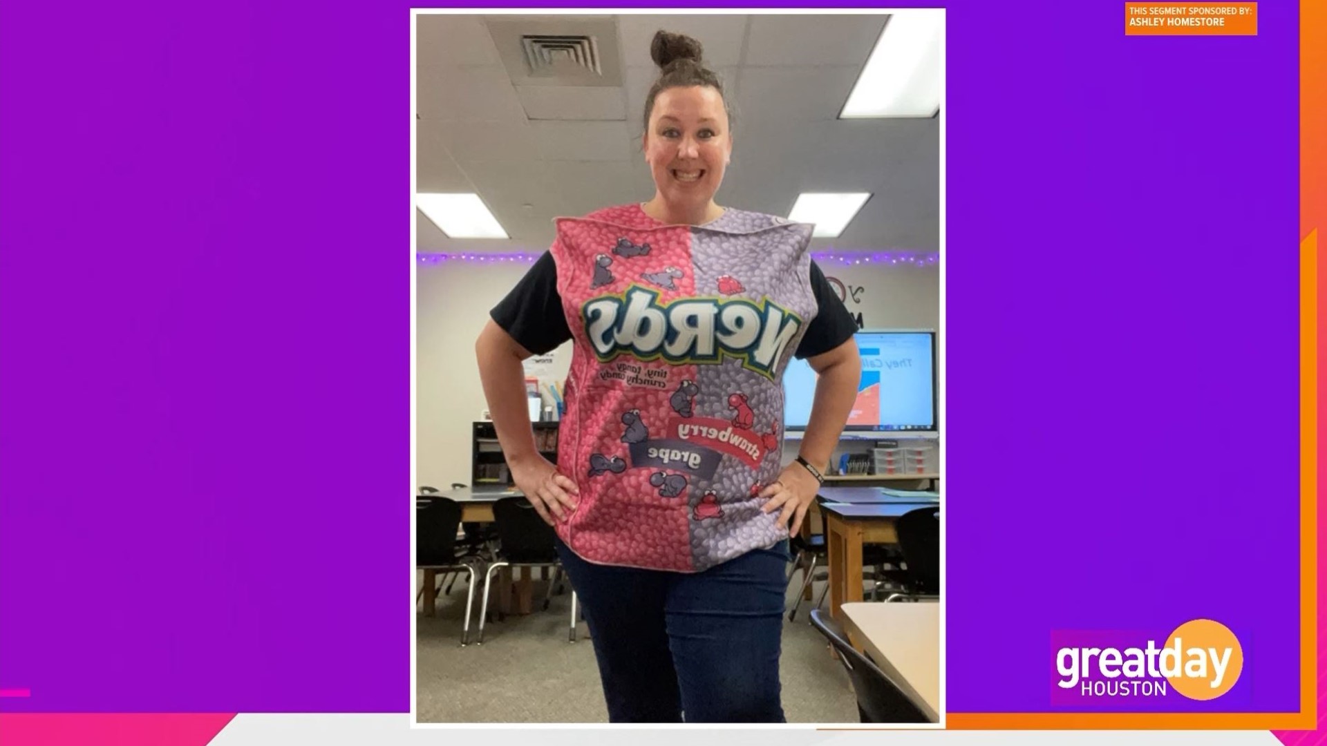 Ashley Red Apple Teacher of the Year Award | khou.com