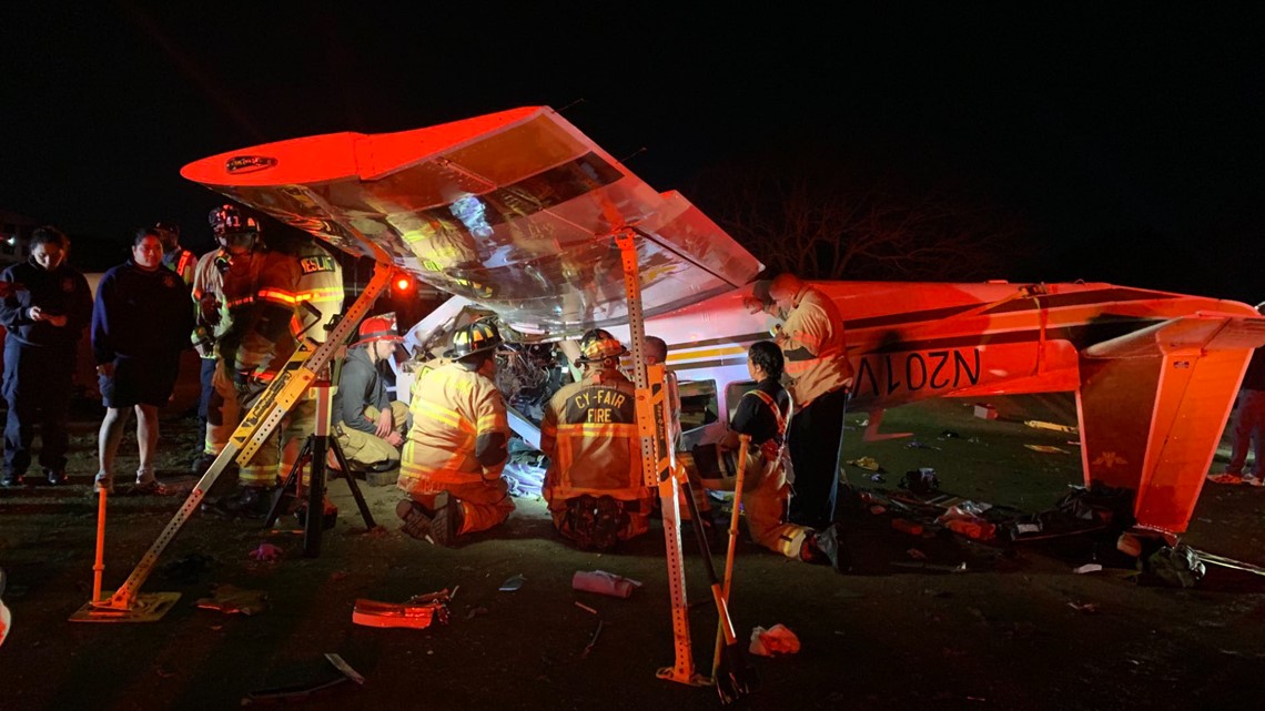 DPS: Small plane found upside down at Houston-area golf course | khou.com