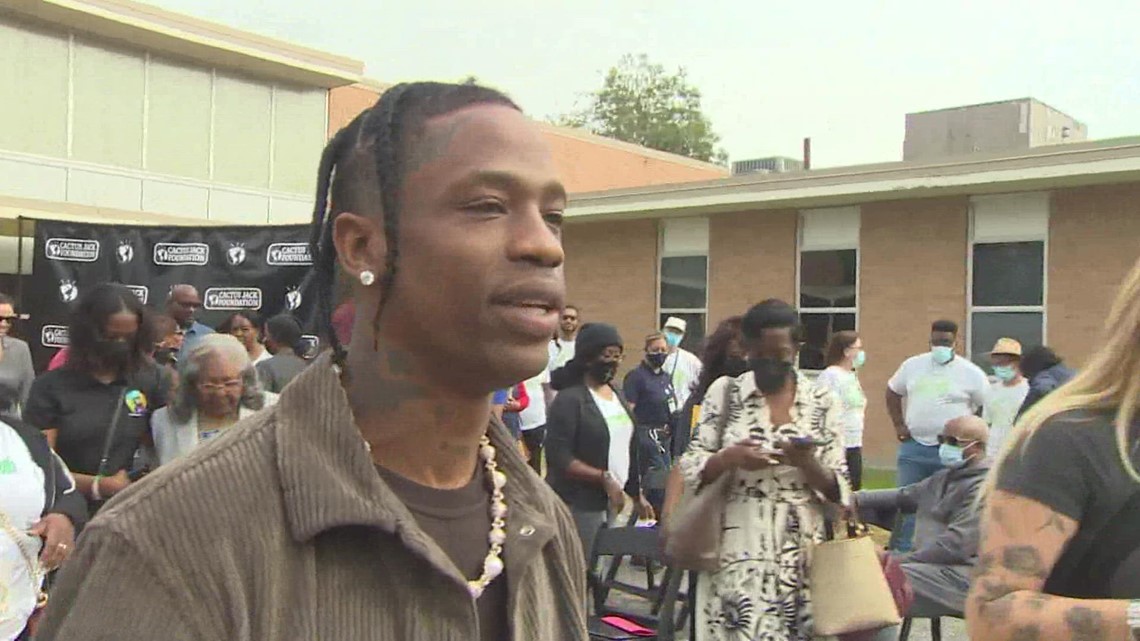 Rapper Travis Scott opens garden for Houston elementary school | khou.com