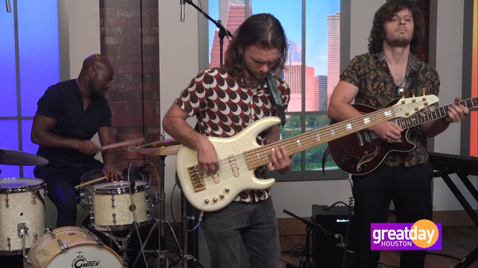 Houston Ensemble jazz band perform their original songs | khou.com