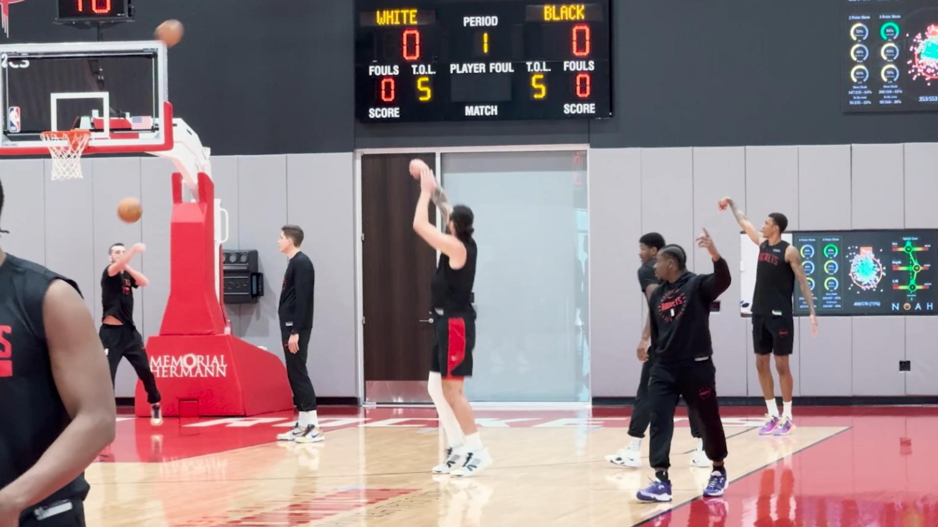 Rockets' Tari Eason technical foul Los Angeles Lakers | khou.com