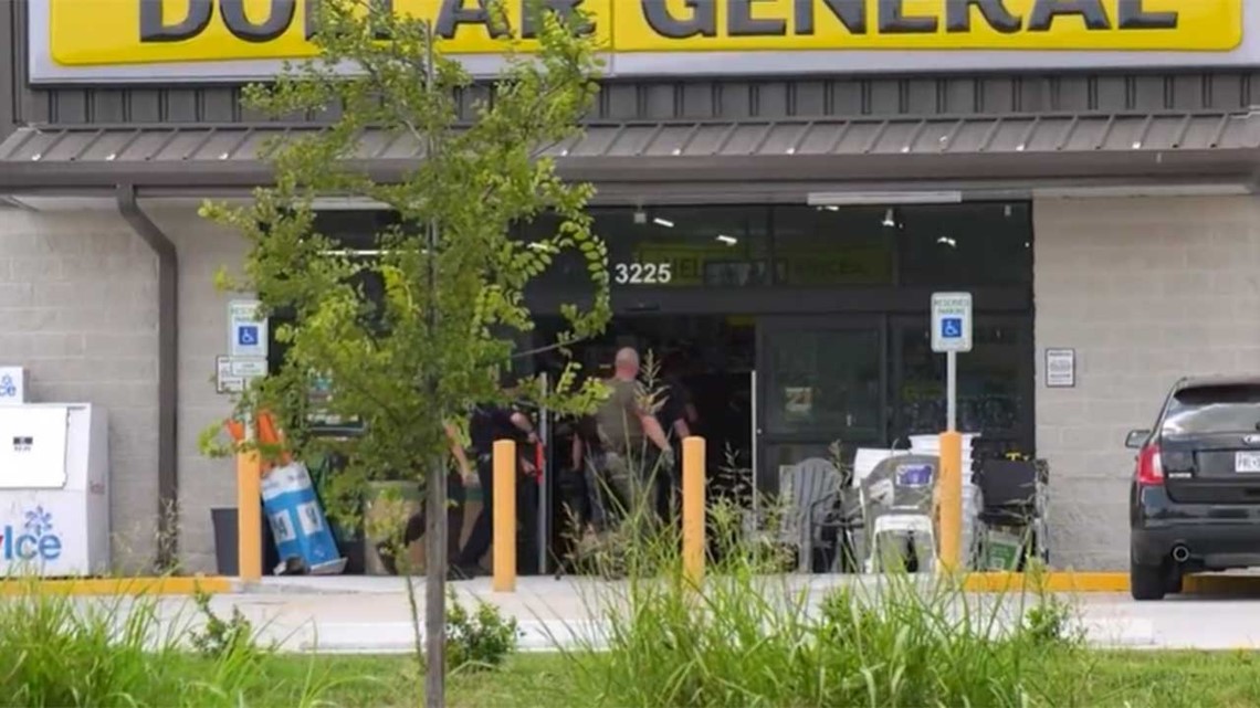 Worker hides during SWAT standoff at Family Dollar | Houston news ...