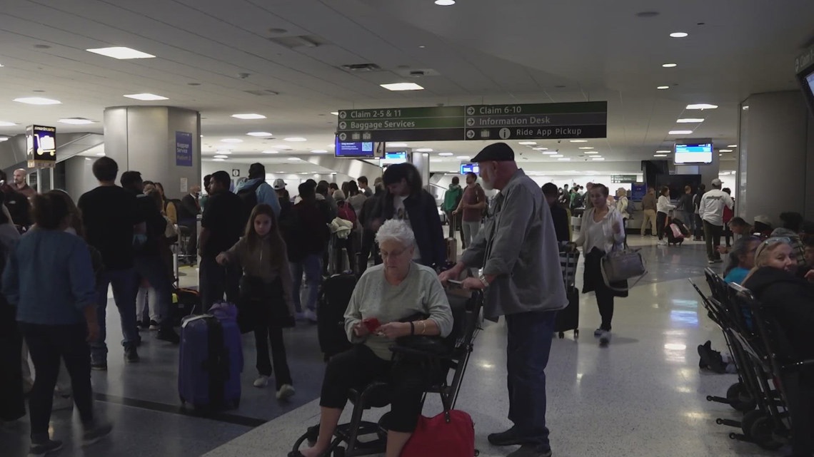 United Airlines responds to delays, cancellations at Houston airport | khou.com