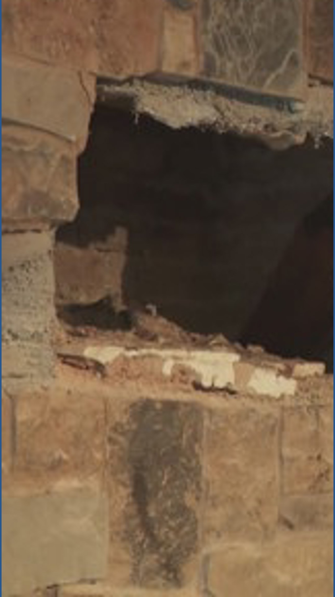 Suspect gets trapped in chimney while trying to break into SW Houston ...