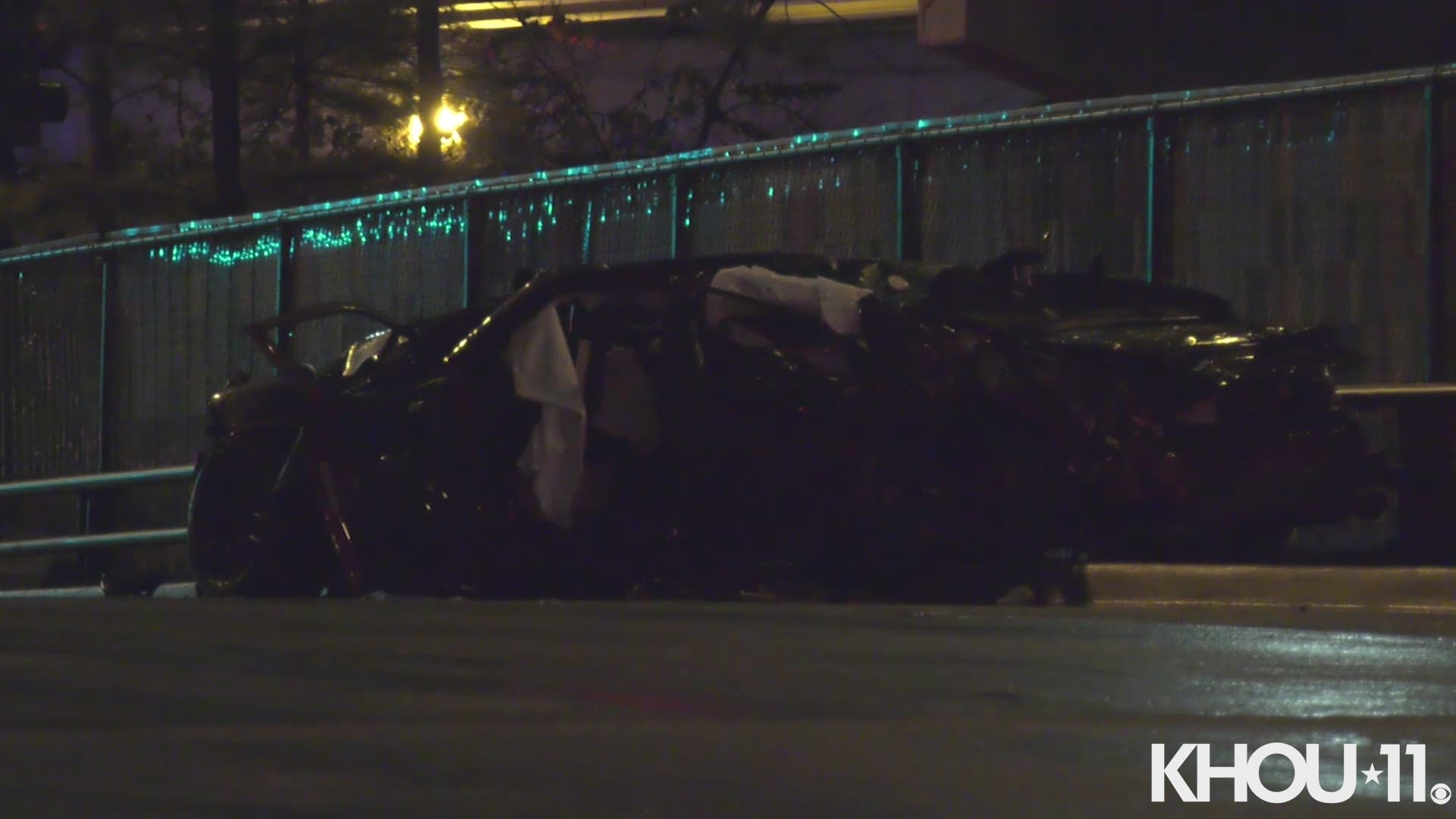 Dodge Charger flies off Houston freeway, killing passenger | khou.com