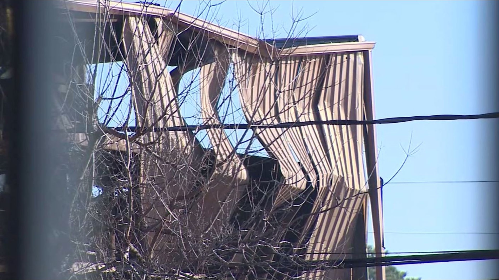 Houston explosion: 2 dead, multiple injured, homes damaged | khou.com