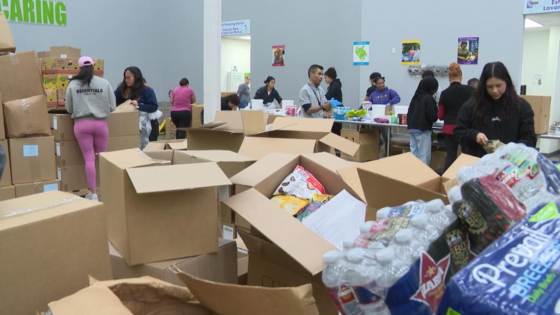 As thousands in Houston struggle with food access during government ...