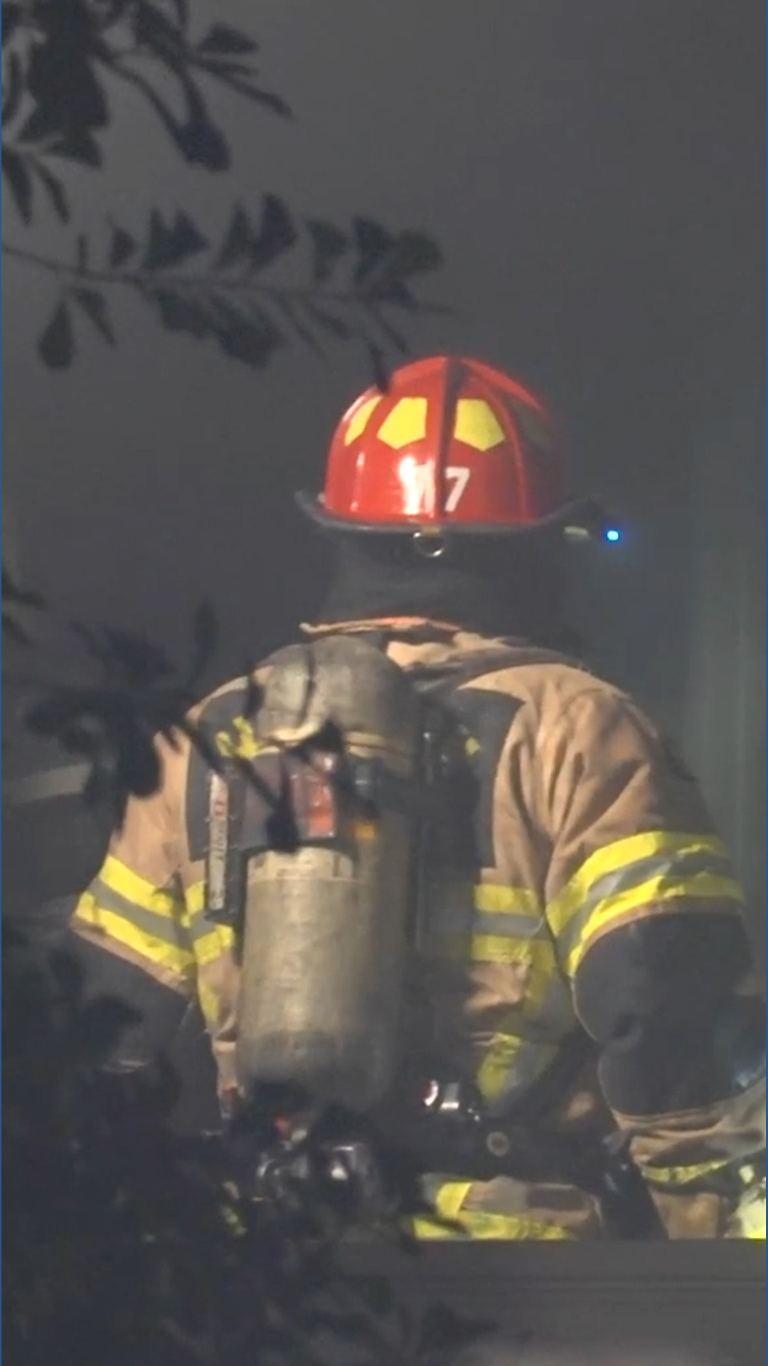 Firefighter hurt in house fire on Wedgewood Lane, HFD says | khou.com