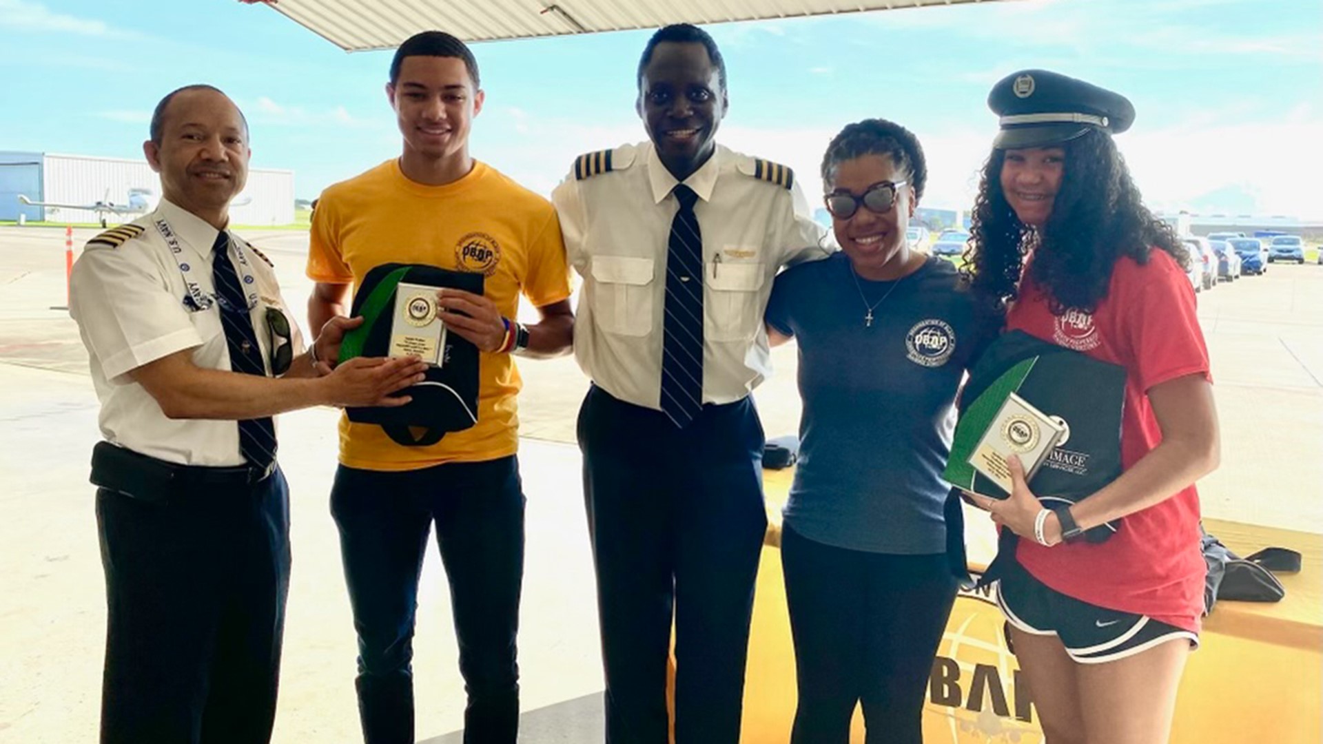 Manvel teen pilot: Jayden Walker hopes to break stereotypes | khou.com