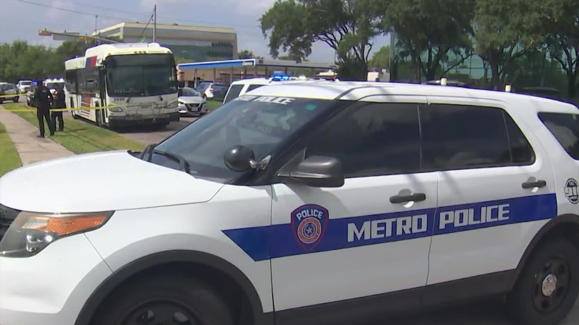 Man running toward METRO bus struck and killed | khou.com